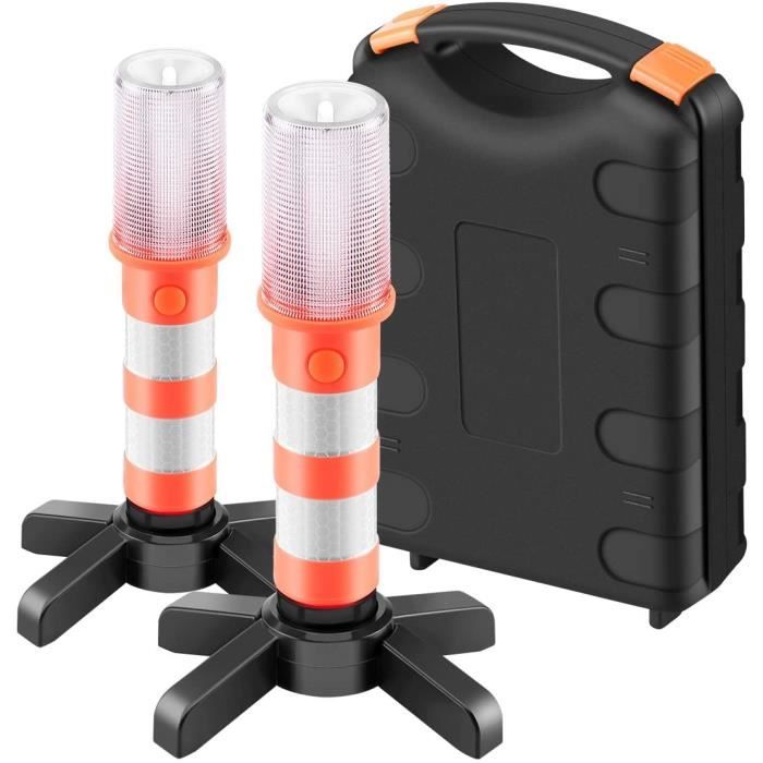 La Lumière Stroboscopique De Sécurité De Feux De Route De LED s'allume ...
