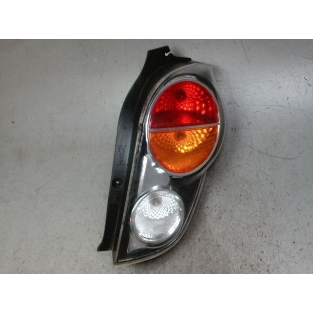 FEUX - PHARES - FEUX - PHARE S - FEUX - FEU ARRIERE DROIT CHEVROLET ...