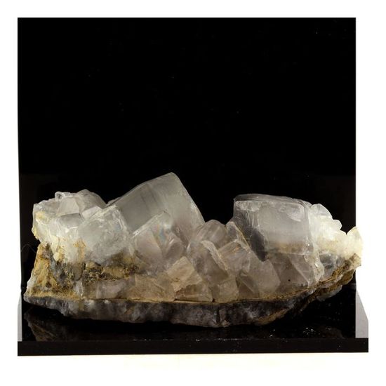 Pierres et Minéraux. Calcite à inclusions de schistes. 768.5 ct. Serre ...