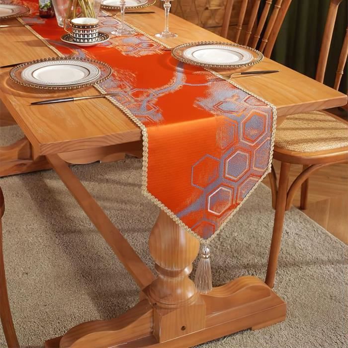 Chemin De Table À Pampilles Chemins De Table Avec Pompons Jacquard ...