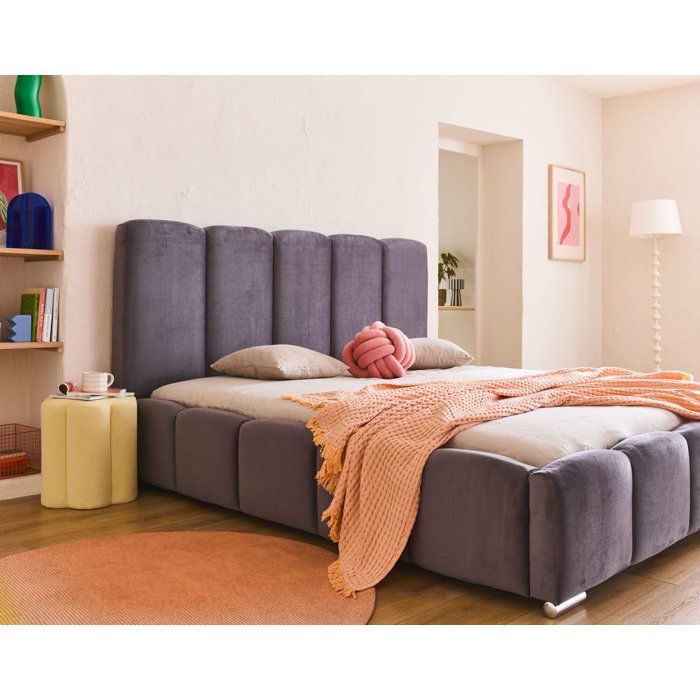 Torreon - lit coffre - 140x200 - sommier inclus - en velours - Gris ...