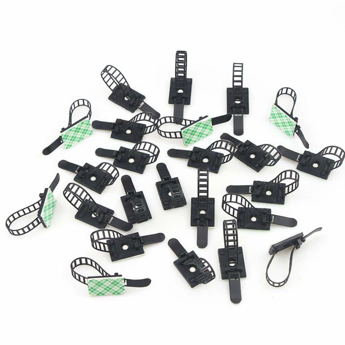 Moulure - goulotte - cache fil - plinthe - gaine range-fil - clips ...