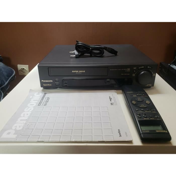 MAGNETOSCOPE PANASONIC NV-SD35 LECTEUR ENREGISTREUR K7 CASSETTE VIDEO ...