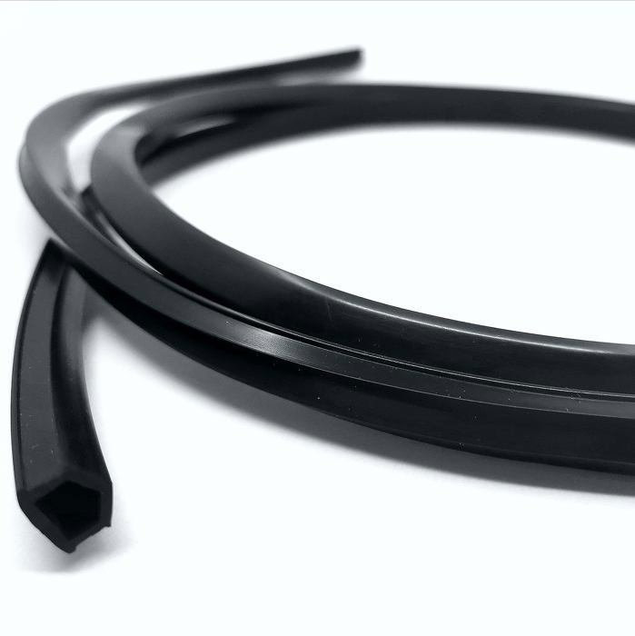 Pose - finition (joint - colle - lambourde - plot - profile - feutre ...