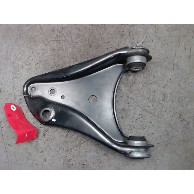 BRAS DE SUSPENSION - TRIANGLE INFERIEUR AVANT GAUCHE RENAULT CLIO 2 ...
