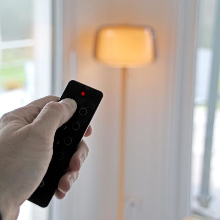 Prise connectée - DiO CONNECTED HOME - DiO Connect Powermeter ...