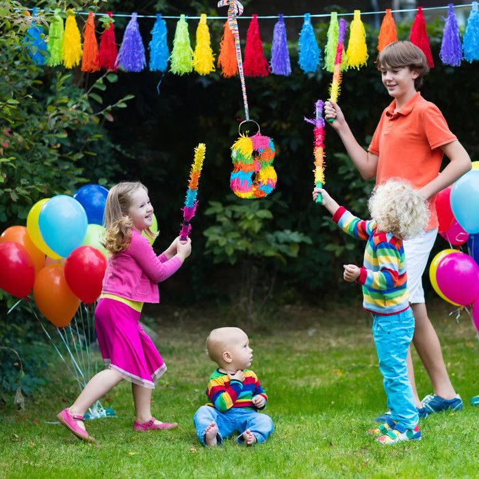 Relaxdays Pinata chiffre 8, arc-en-ciel, pour un anniversaire, HxLxP ...