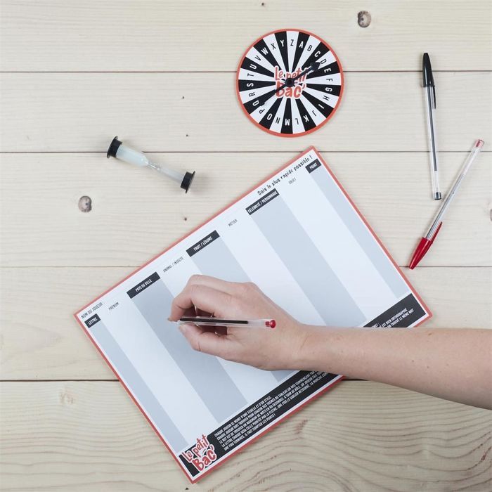 Jeu du Baccalauréat avec 50 feuilles + 1 roulette et 1 sablier inclus ...