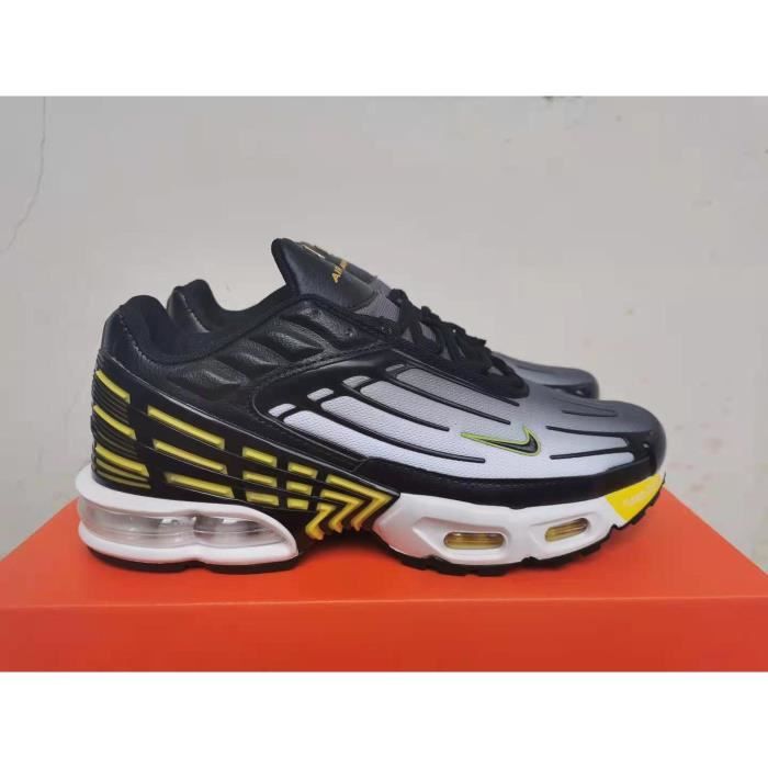 Baskets nikeee-Air-Max Plus Tn 3 SE Chaussure de Running Homme "Fushia ...