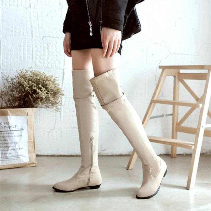 Bottes pour femmes longues de chevalier plates à boucle ceinture tête ...