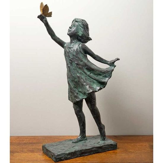 Statue petite fille aux papill 16cm Vert - Cdiscount Maison