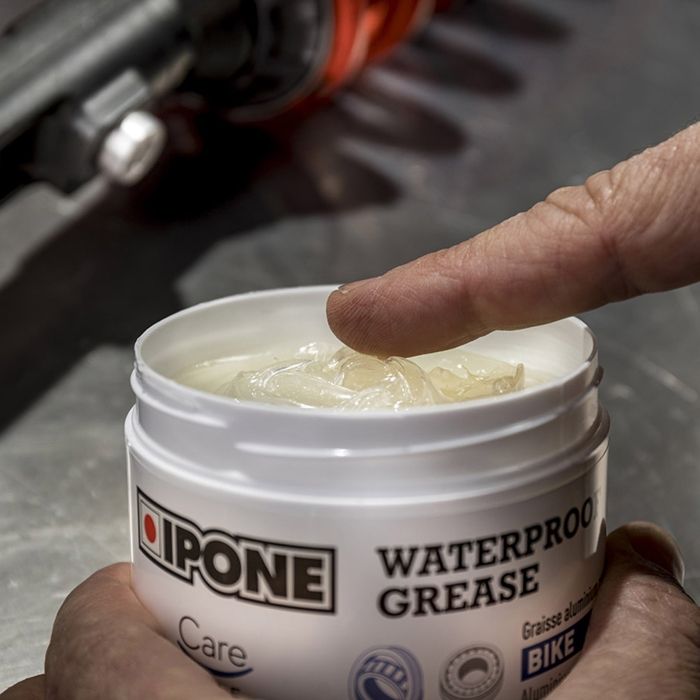 Graisse multifonction - IPONE - Waterproof Grease - 200g - Résistante à ...