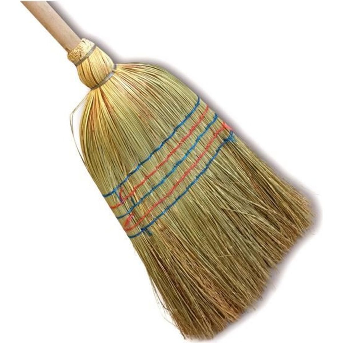 Grand balai traditionnel avec matériaux naturels et paille de riz ...