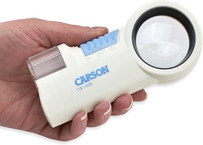 MagniFlash loupe, grossissement de 11x, avec une lentille de surface ...