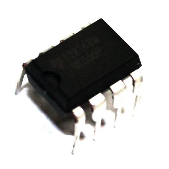 Circuit intégré IC chip puce Semiconductor NE555P - Cdiscount Bricolage