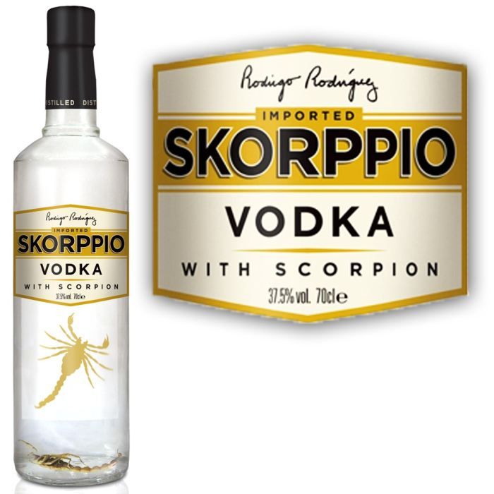 Skorppio vodka 70cl avec un véritable scorpion - La cave Cdiscount